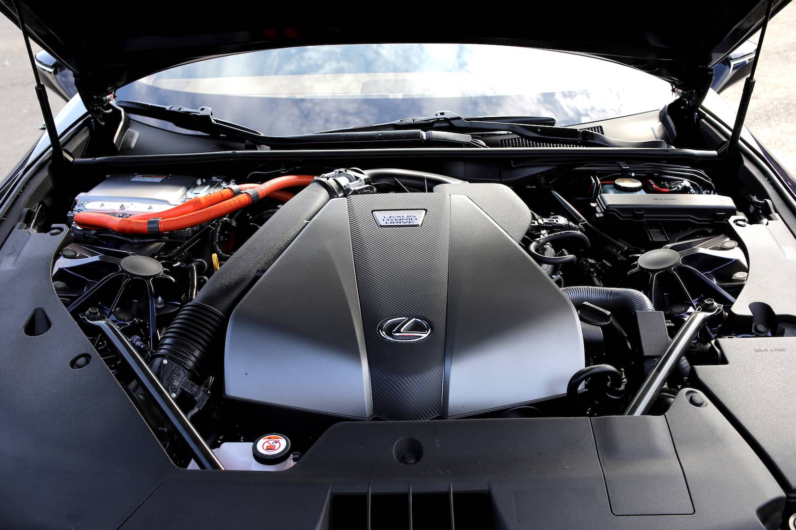 Multi Stage Hybrid este noua tehnologie de sub capota lui Lexus LC 500h ...